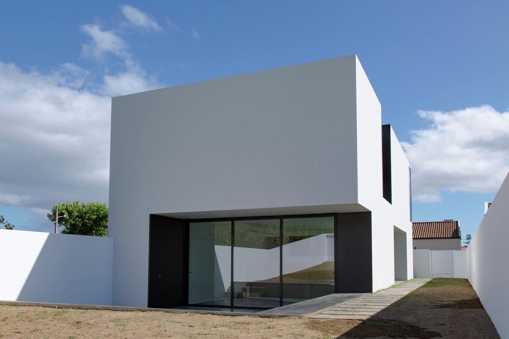 Gallery of 2M House / Salworks - 11