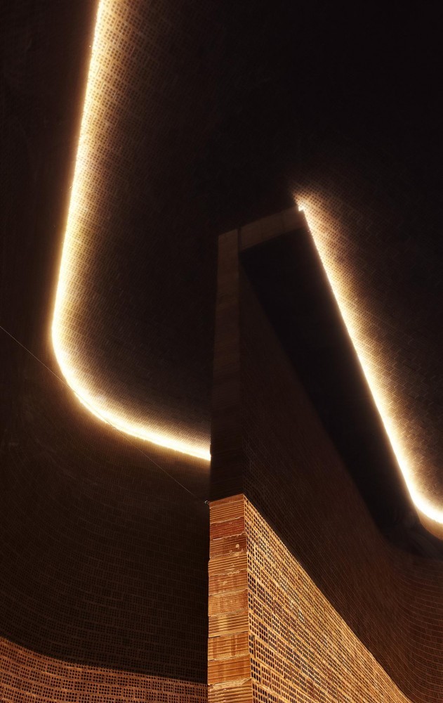 Galería de En Detalle: Plinthos / Mab Architects - 8