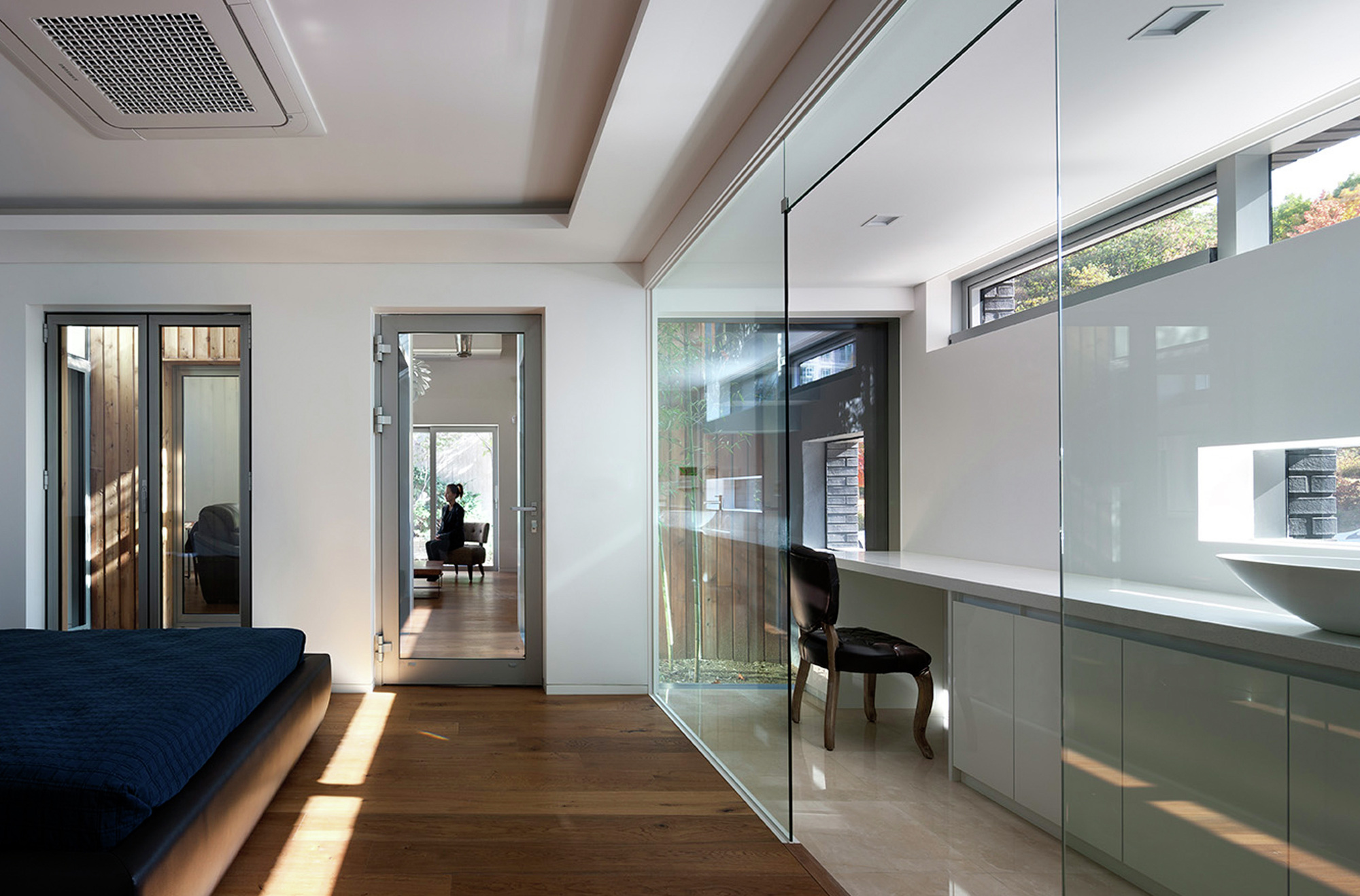 Gallery of Kangaroo House / Hyunjoon Yoo Architects - 15