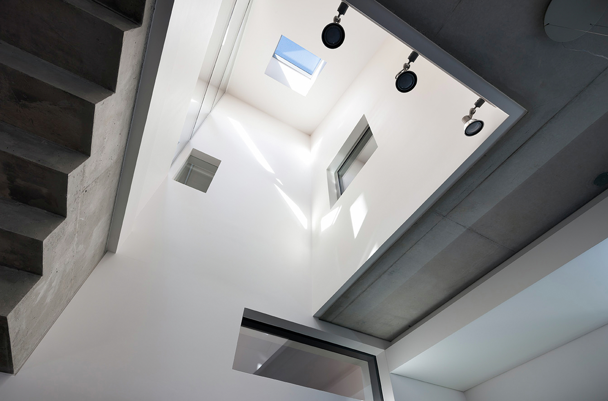 Gallery of Kangaroo House / Hyunjoon Yoo Architects - 14