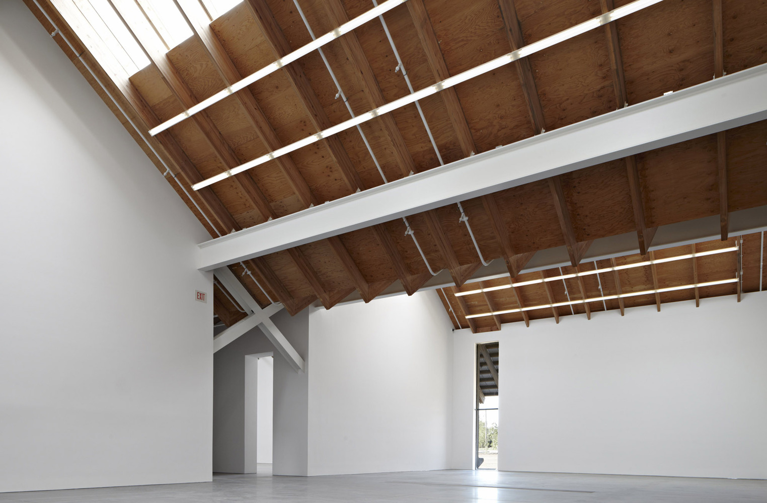 Gallery of Parrish Art Museum / Herzog & de Meuron - 13