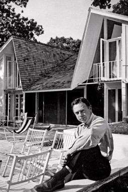 A look into the life and work of Harry Weese | ArchDaily