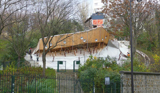 Belleville Playground / BASE | ArchDaily