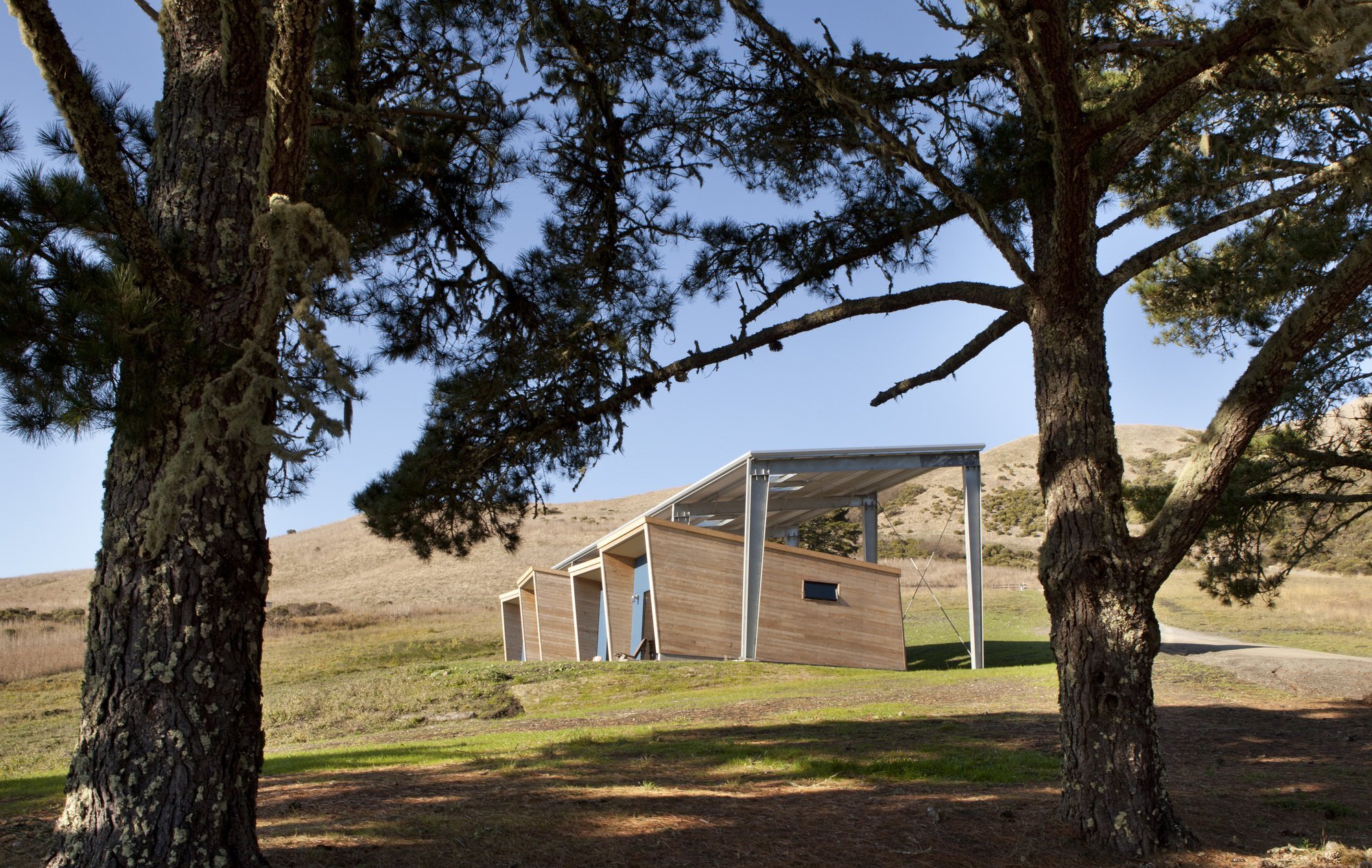 Gallery of Diane Middlebrook Memorial Building / CCS Architecture - 22