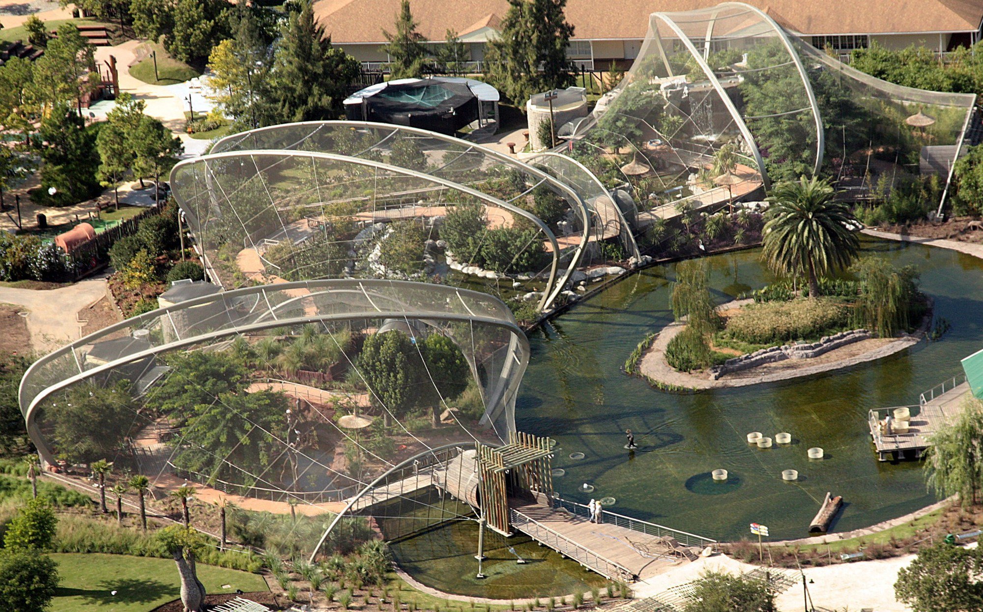 Galería de Lugar de las Aves - Bioparque Temaikén / Hampton+Rivoira ...