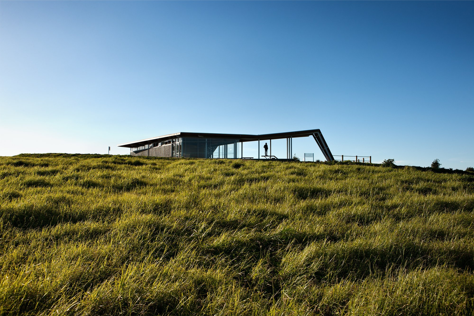 Galería de Centro de Visitantes Ecuestre / Jasmax - 5