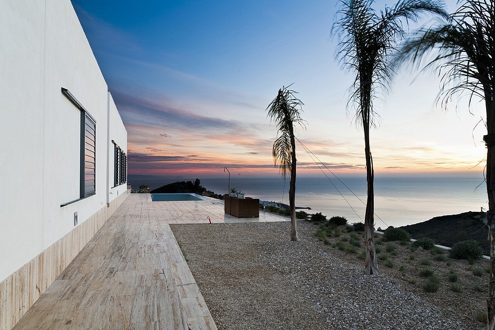 Galería de Casa AA / MVN Architects - 9