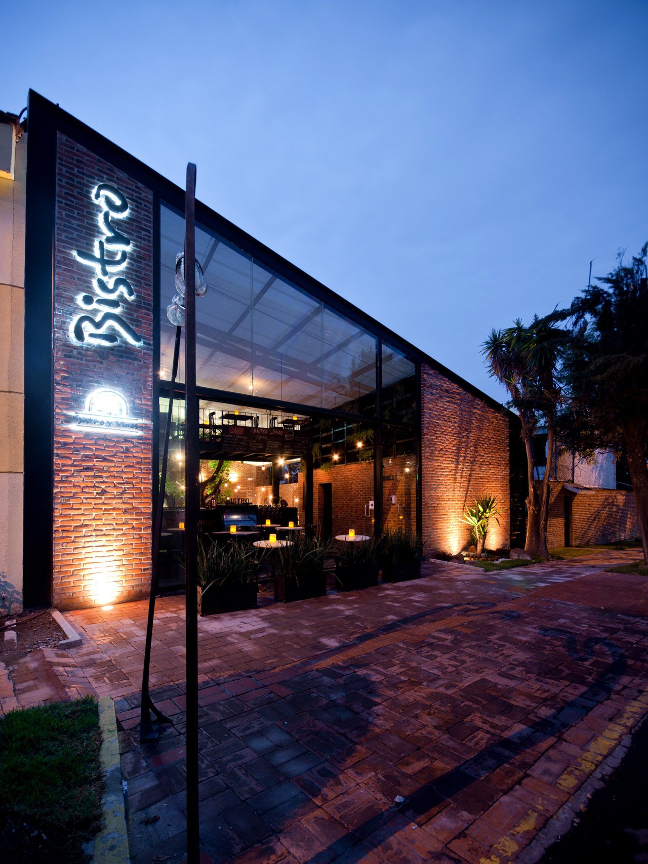 Galería de Restaurante Bistro / Metarquitectura - 12