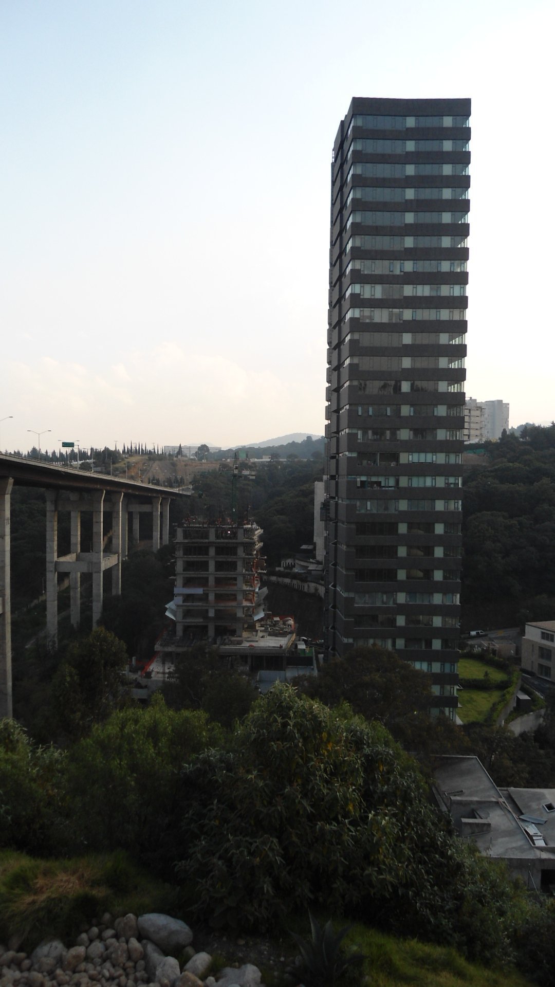 Galería de En Construcción: Edificio B Torres del Parque / JSª - 12