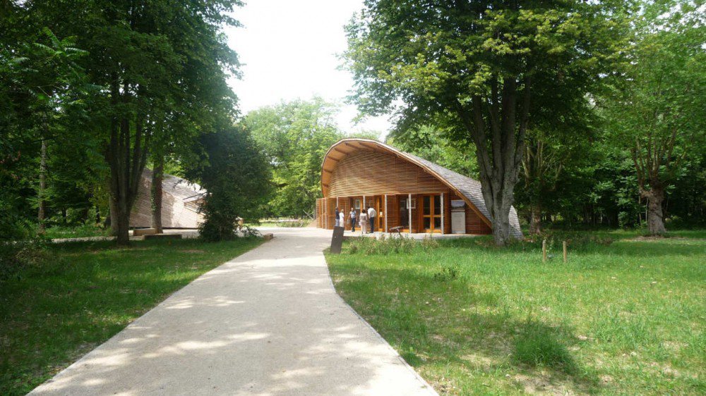 Galería de Centro de Ecoturismo en Francia / Inca Architects - 2