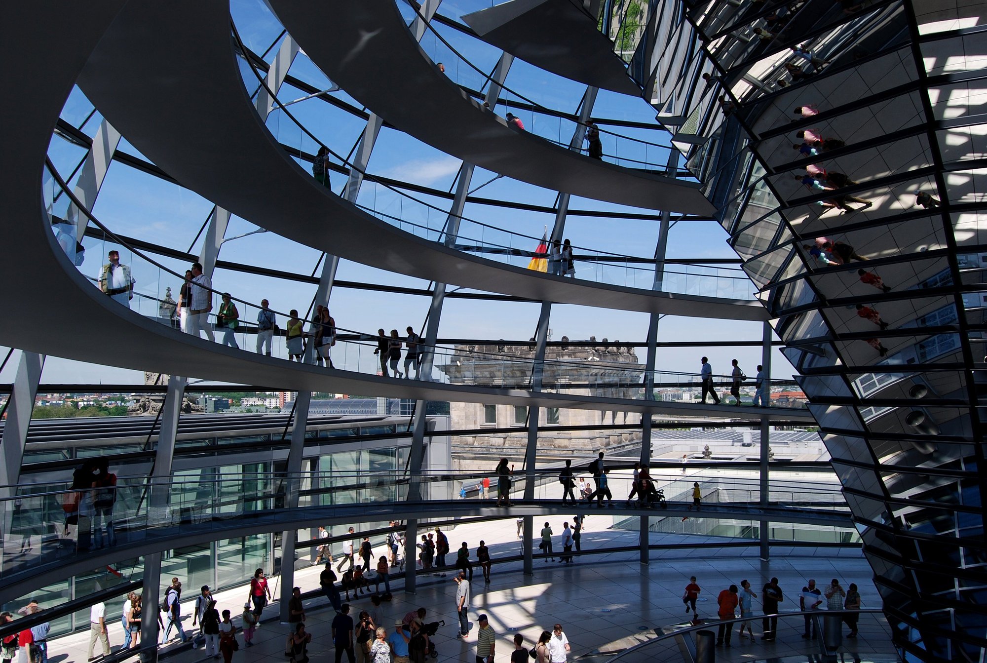 Galería de Plataforma en Viaje: Cúpula del Reichstag, Norman Foster - 28