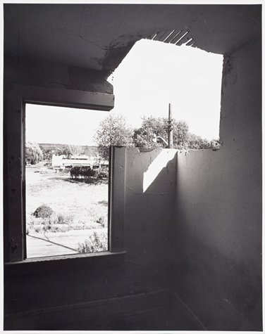 Galería de Arte y Arquitectura: Building Cuts, Gordon Matta Clark - 30