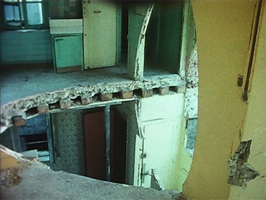 Galería de Arte y Arquitectura: Building Cuts, Gordon Matta Clark - 2