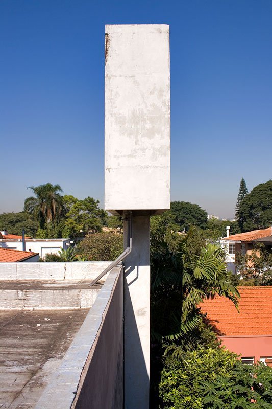Galería de Clásicos de Arquitectura: Casa Gerassi / Paulo Mendes da ...