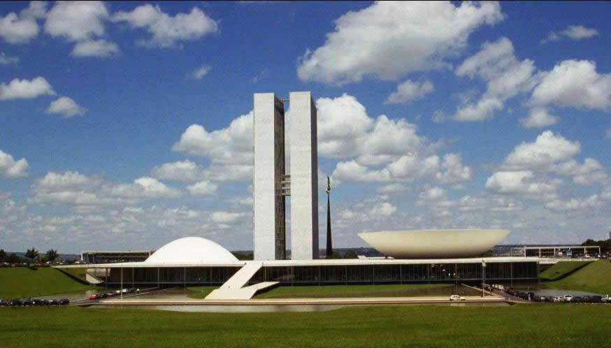 Galería de Oscar Niemeyer: 103 años de Arquitectura para Latinoamérica - 4