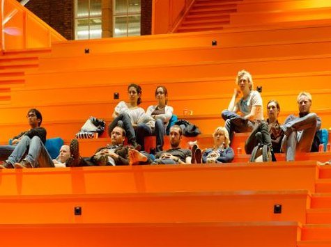 The Why Factory Tribune / MVRDV | ArchDaily Perú