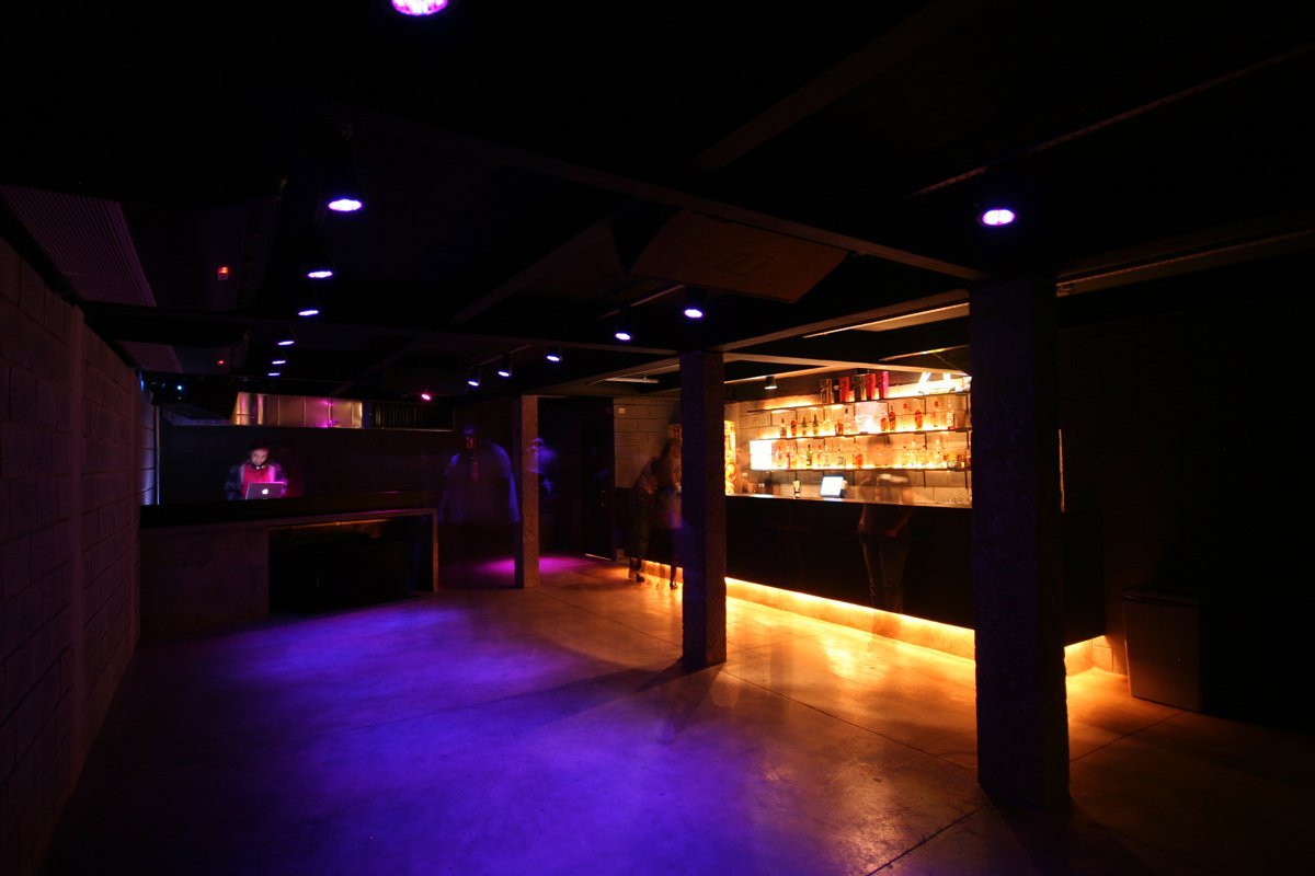 Galería de Alley Club / AUM arquitetos - 6