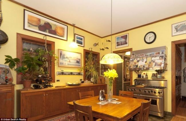 Gallery of Frank Lloyd Wright's Heller House on the Market for $2.5M - 2