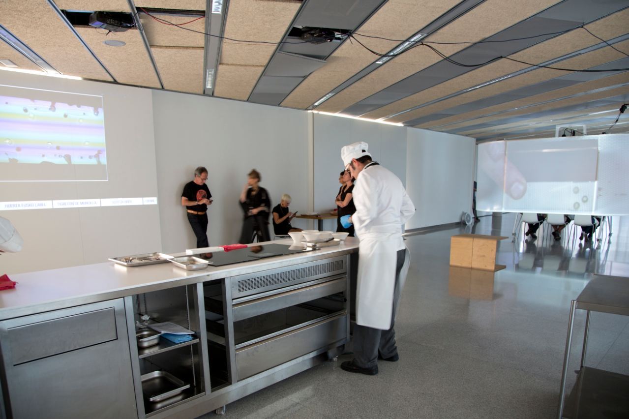 Gallery of Smart Tasting Prototype / Think Big Factory - 7