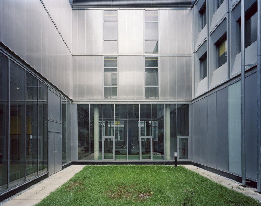 Gallery of Green Roofs - 18