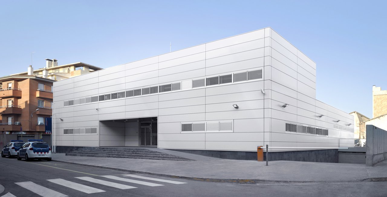 Galería de Comisaría de Mossos D’esquadra / Ravetllat Ribas Arquitectos ...