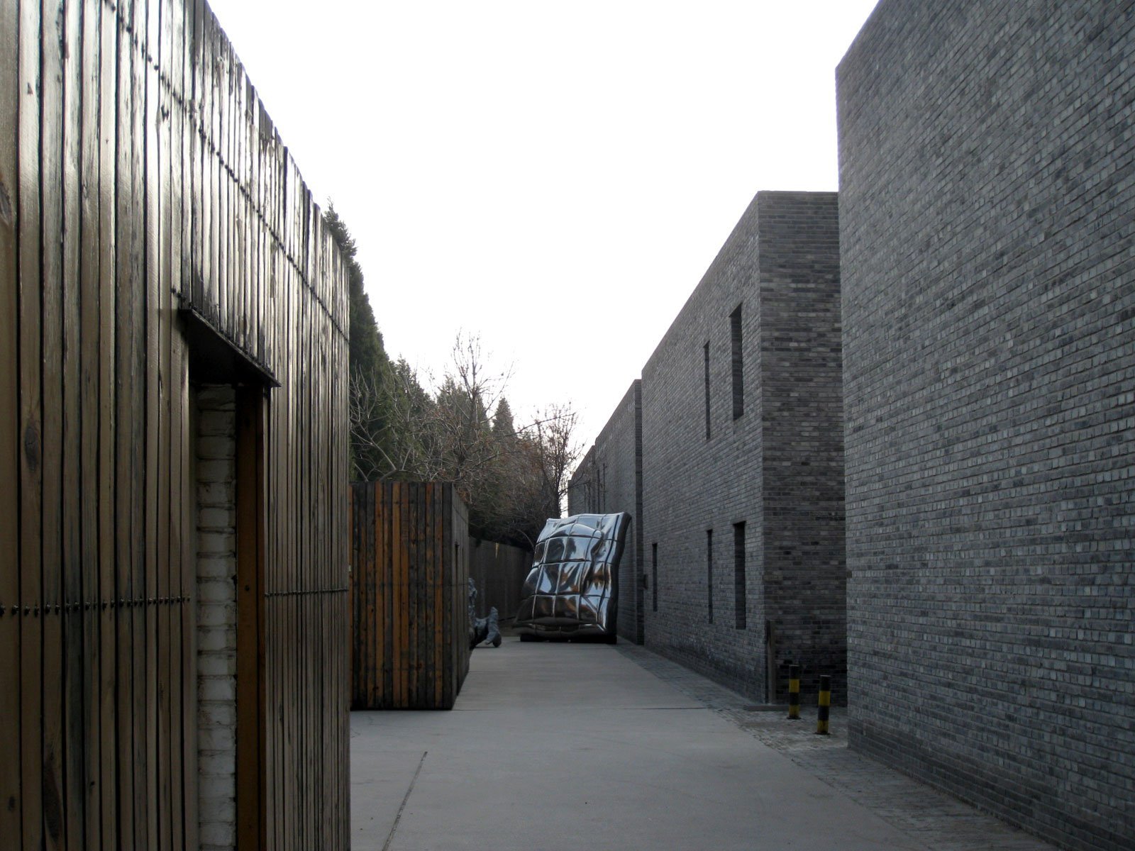 Gallery of Grey Brick Galleries, Red Brick Galleries, Three Shadows ...