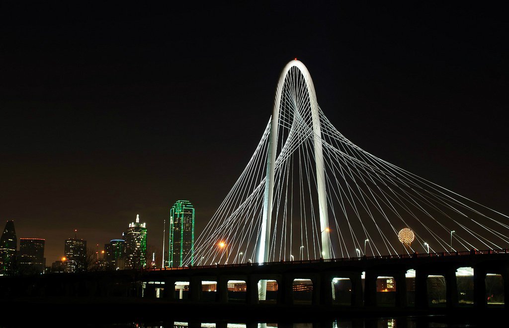 Gallery of Thousands celebrate Santiago Calatrava's new Dallas Bridge - 8