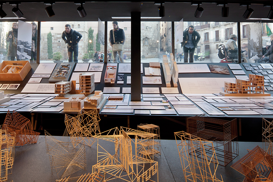 Gallery of End Sequences | Seqüencies Extremes - 3