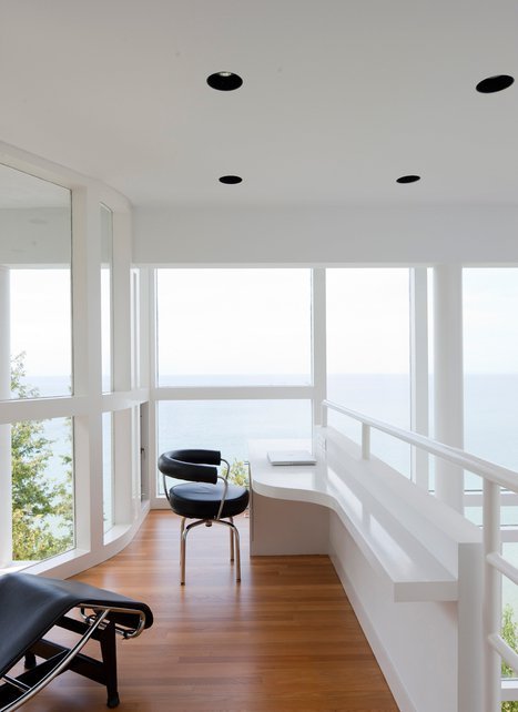 Gallery of Restoring a Classic: Richard Meier's Douglas House - 12