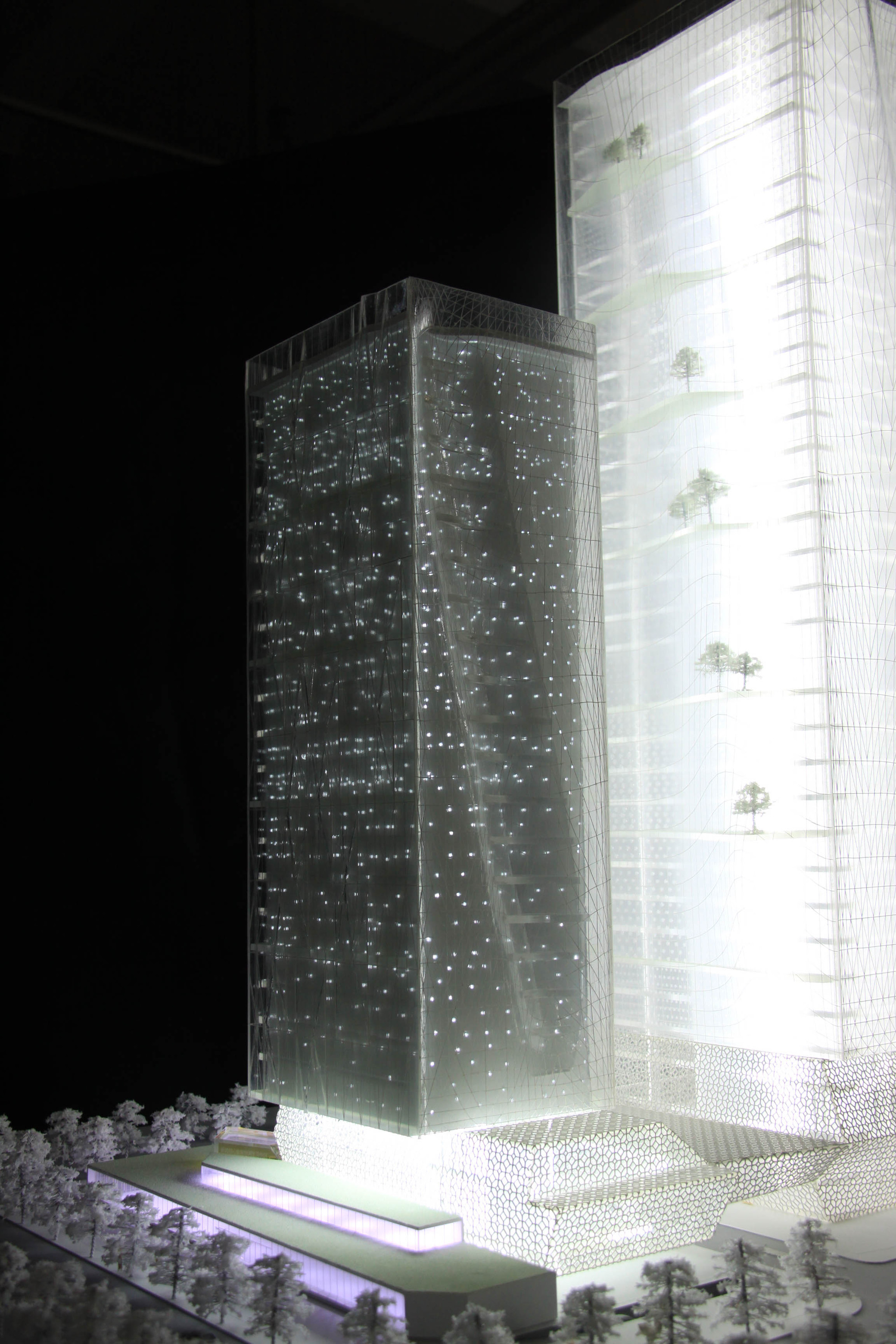 Gallery of Two Financial Towers / MA2 - 16