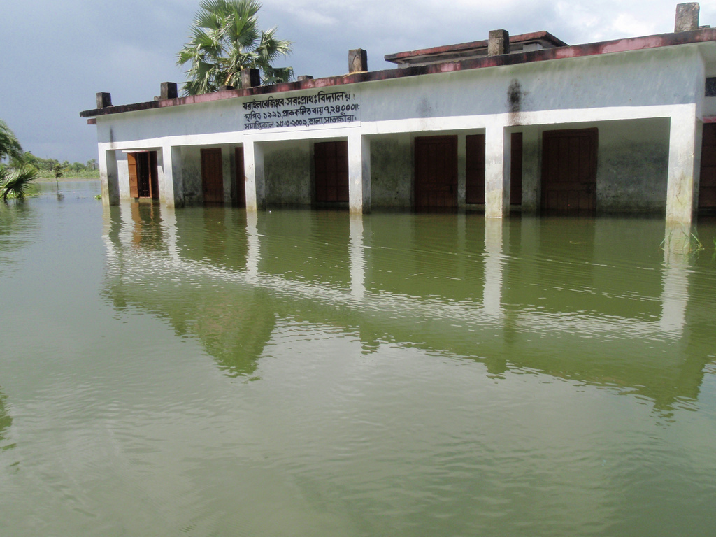 Local Solutions: Floating Schools in Bangladesh | ArchDaily