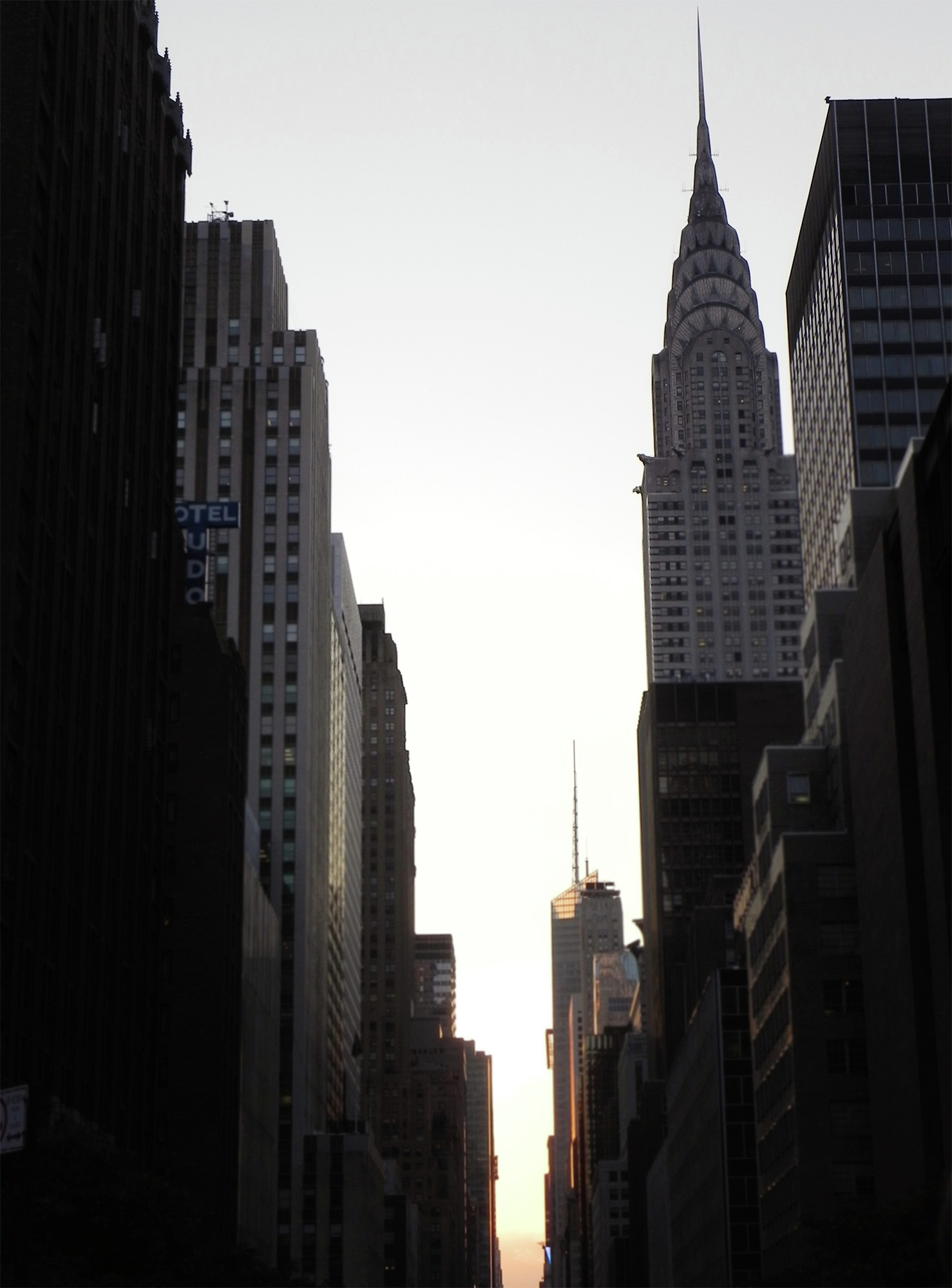 Gallery of Manhattanhenge 2012 - 3