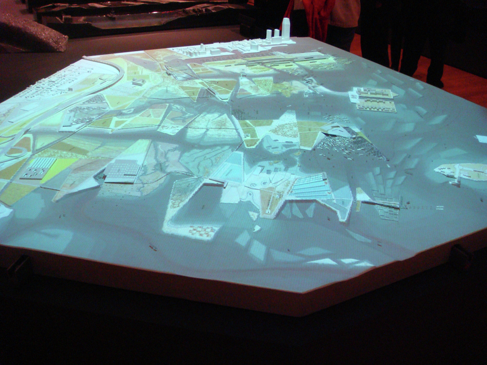 Gallery of Rising Currents at MoMA - 21