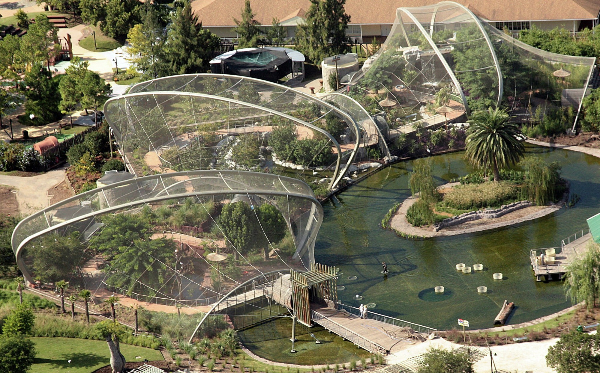 Gallery of Aviary, Bioparque Temaikén / Hampton+Rivoira+Arquitectos - 19