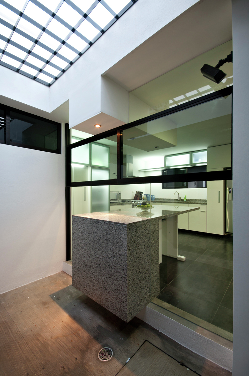 Gallery of RC House / Esc Arquitectos - 19