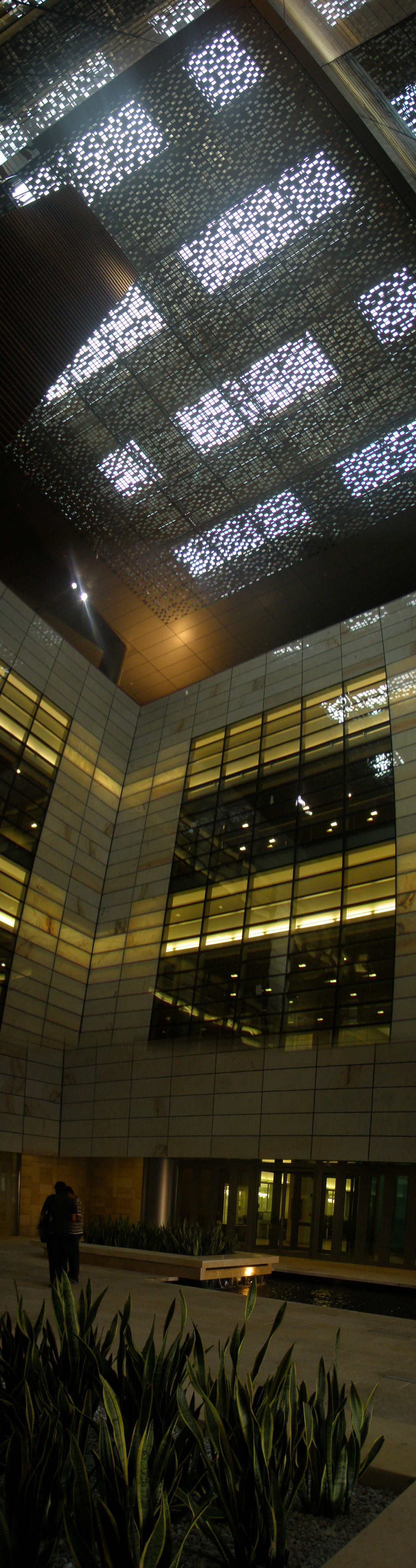 Gallery of King Abdullah University of Science and Technology / HOK - 11