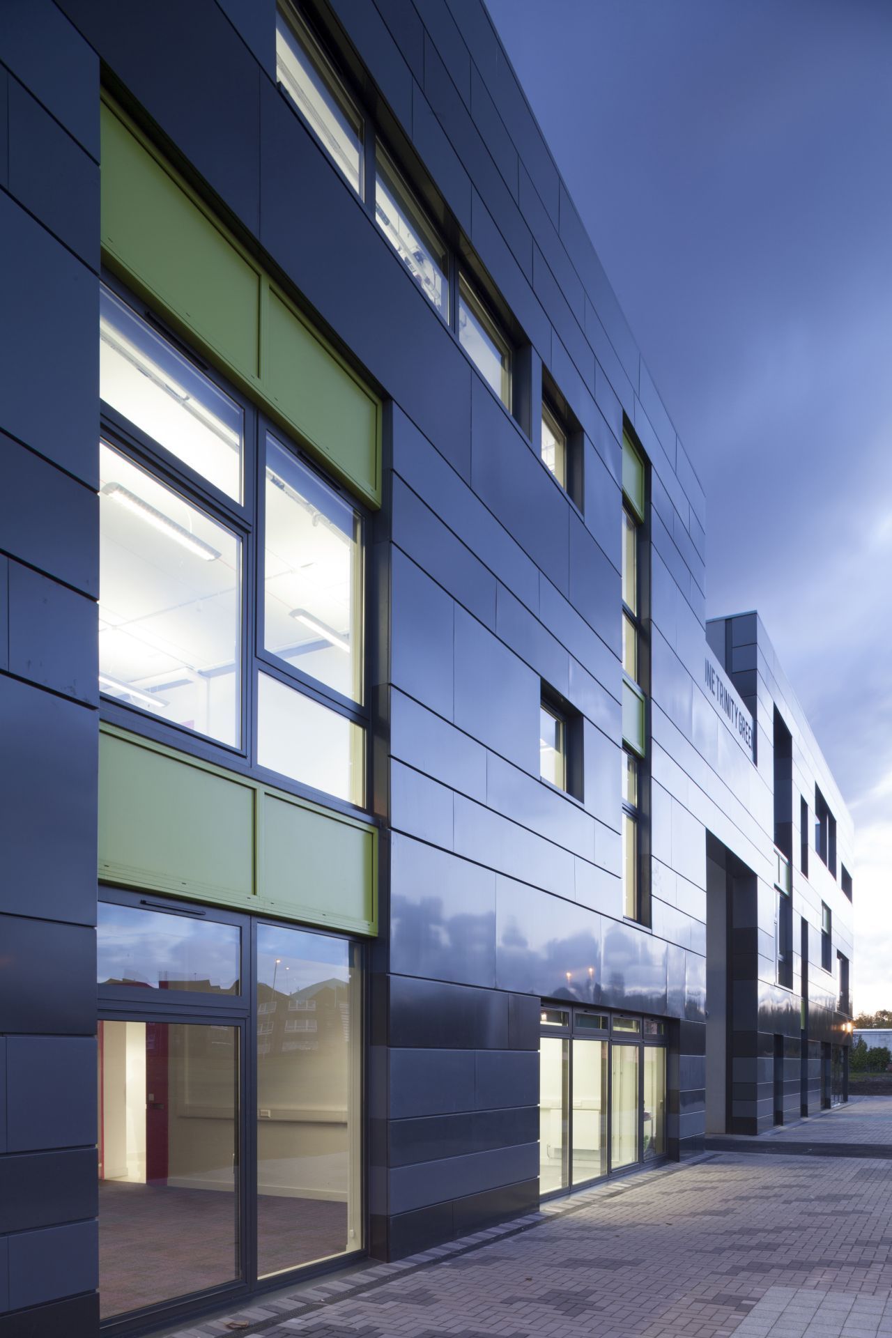 Gallery of Green Incubator / Plus Three Architecture - 23