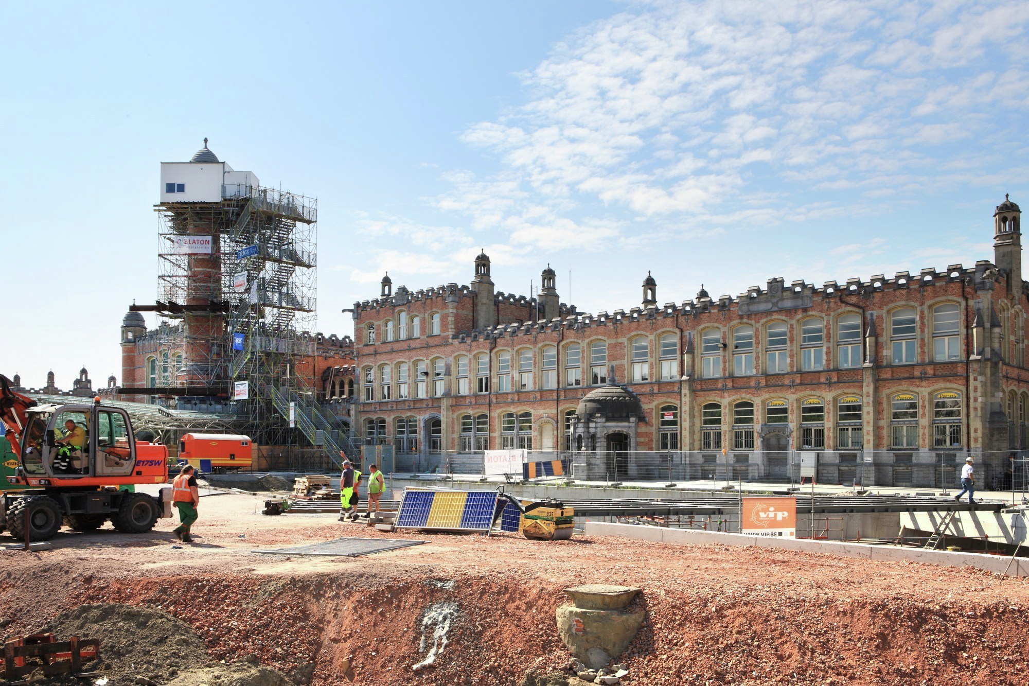 Gallery of Hotel Gent / Tazu Rous - 11