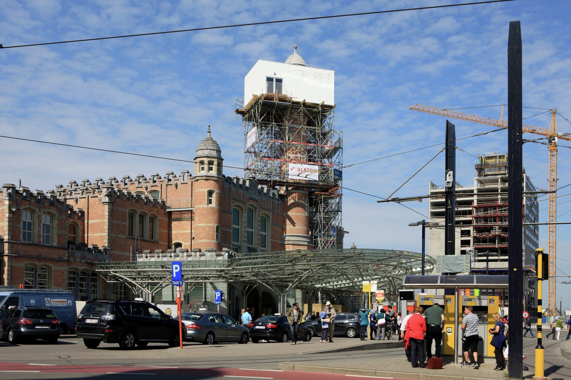 Gallery of Hotel Gent / Tazu Rous - 29