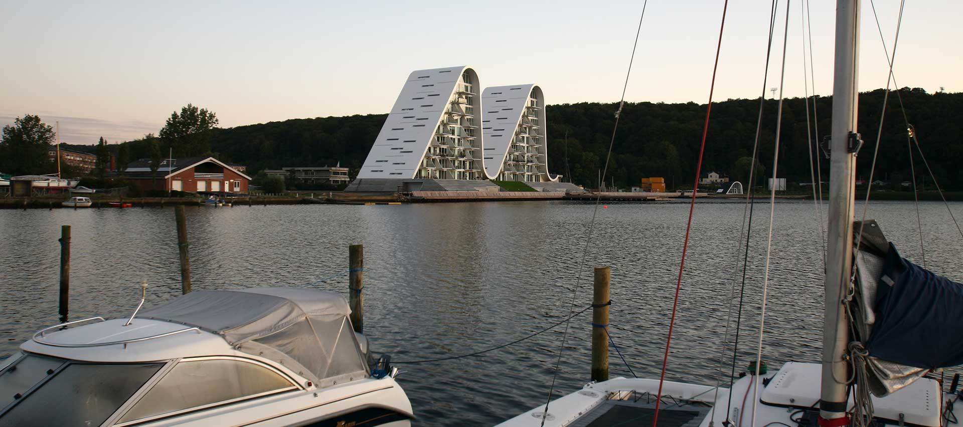 Gallery of The Wave / Henning Larsen Architects - 16