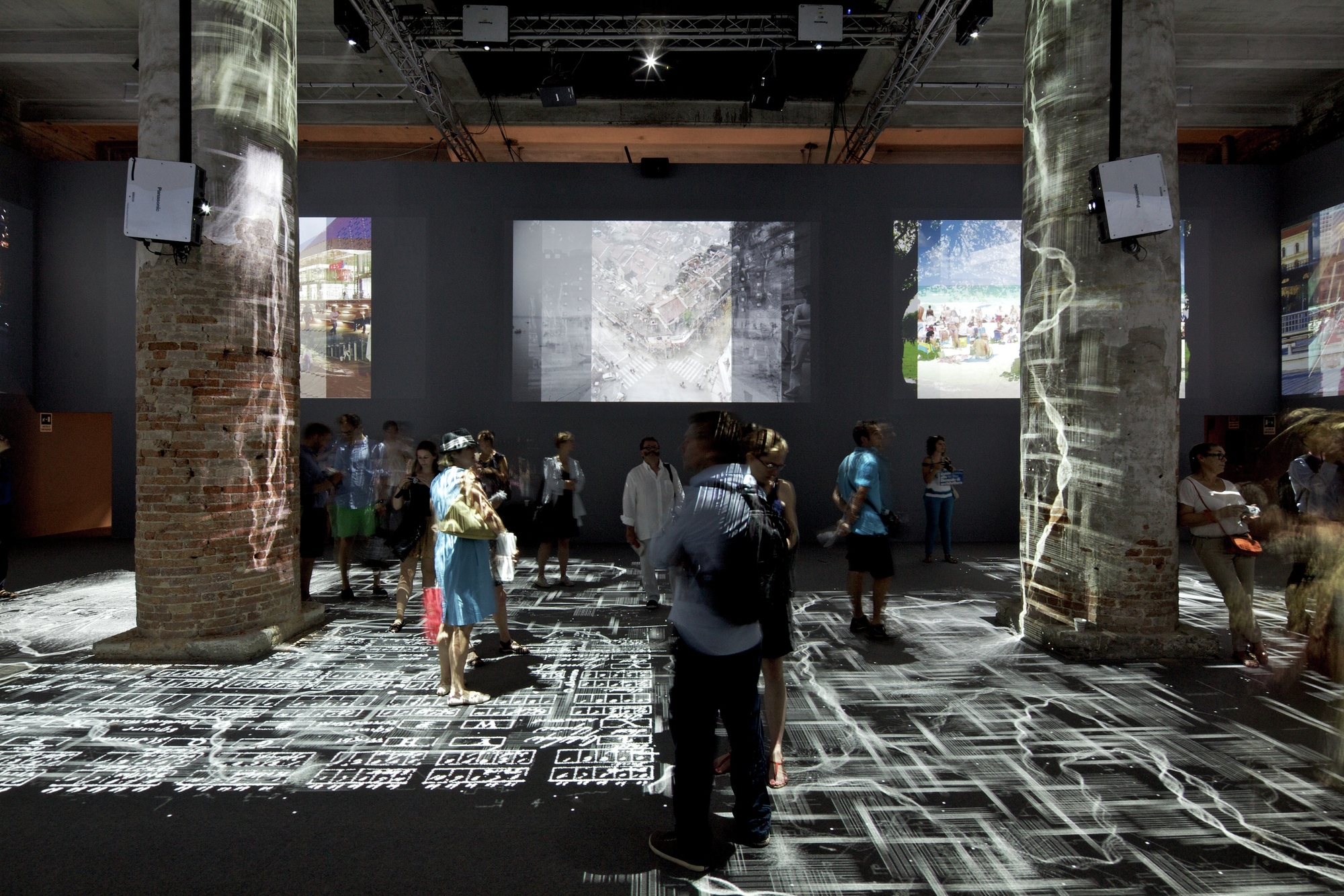 Gallery of Venice Biennale 2012: Gateway / Norman Foster - 6