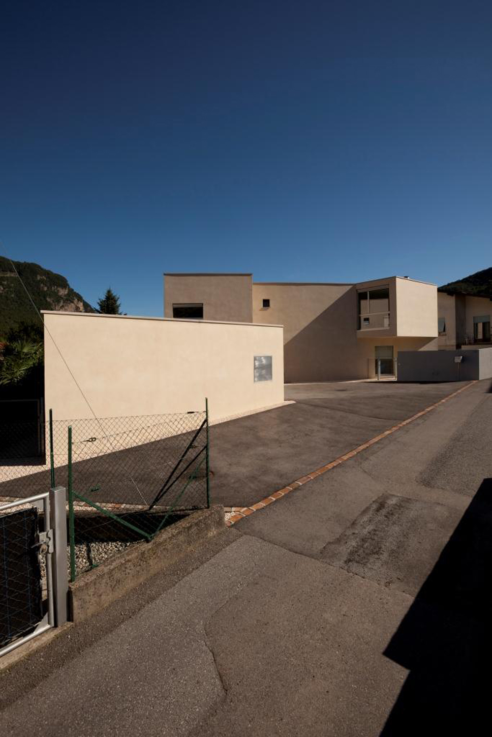 Gallery of Riva San Vitale House / Gianluca Martinelli Architetto - 9