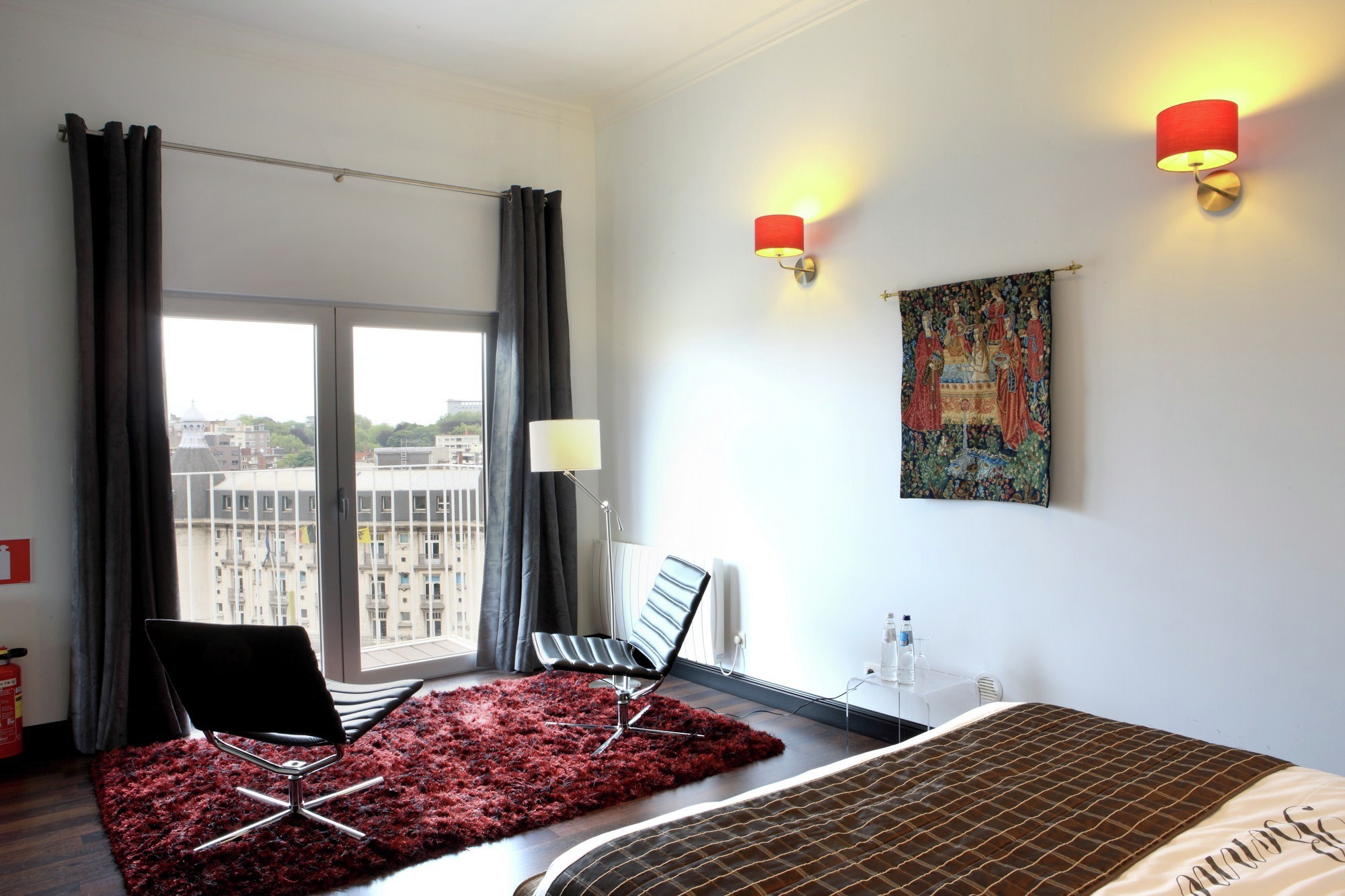 Gallery of Hotel Gent / Tazu Rous - 18