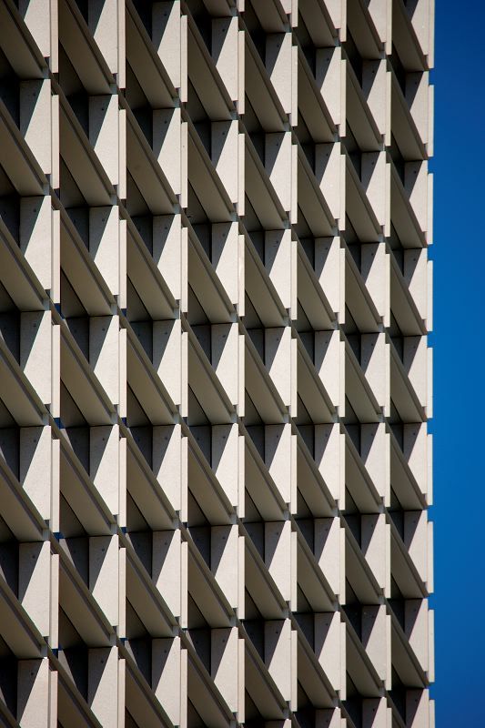 Gallery of Burgo Tower / Eduardo Souto de Moura - 17