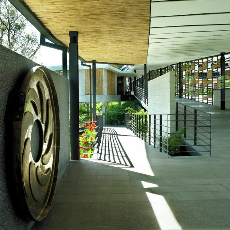 Gallery of Boh Visitor Center / ZLG Design - 6