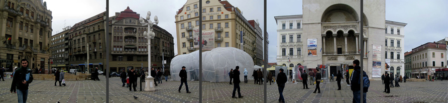 Hot Air: An inflatable, inhabitable monument | ArchDaily
