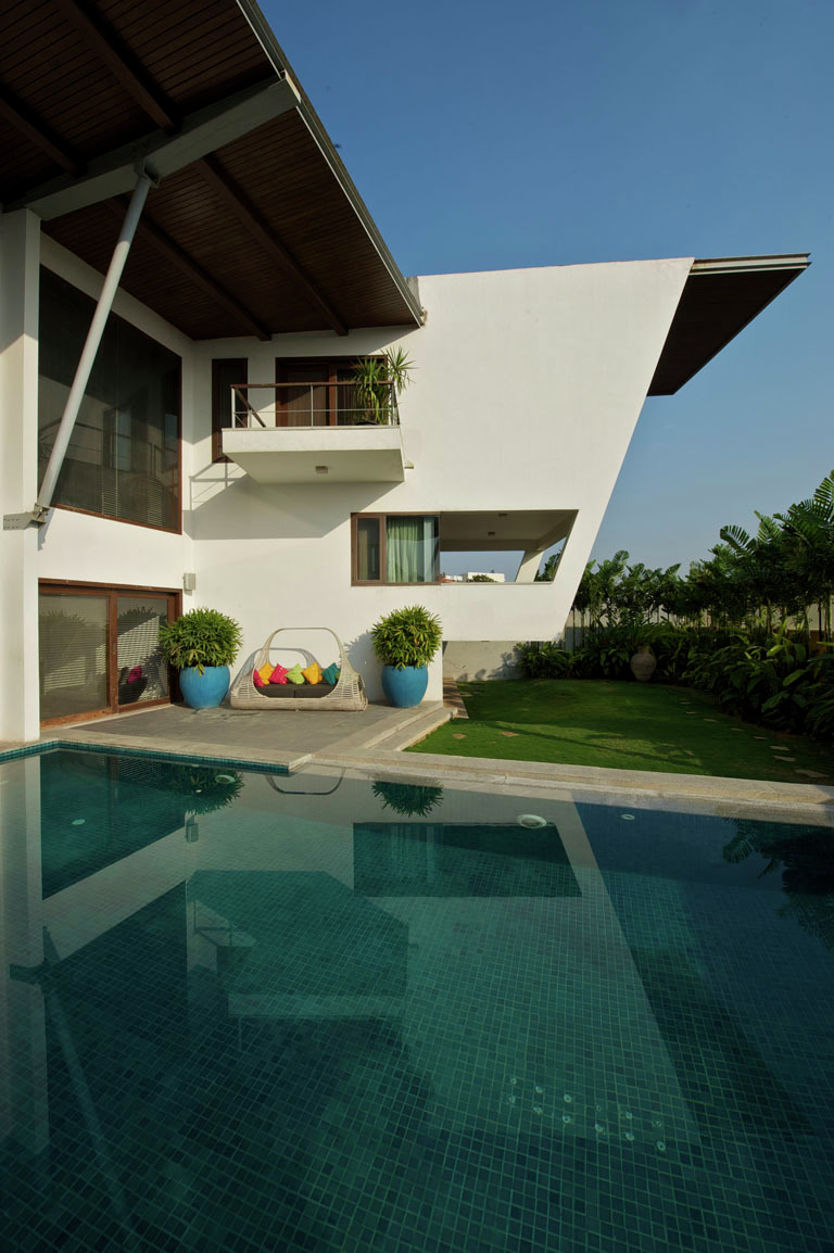 Gallery of Reddy House / Khosla Associates - 16