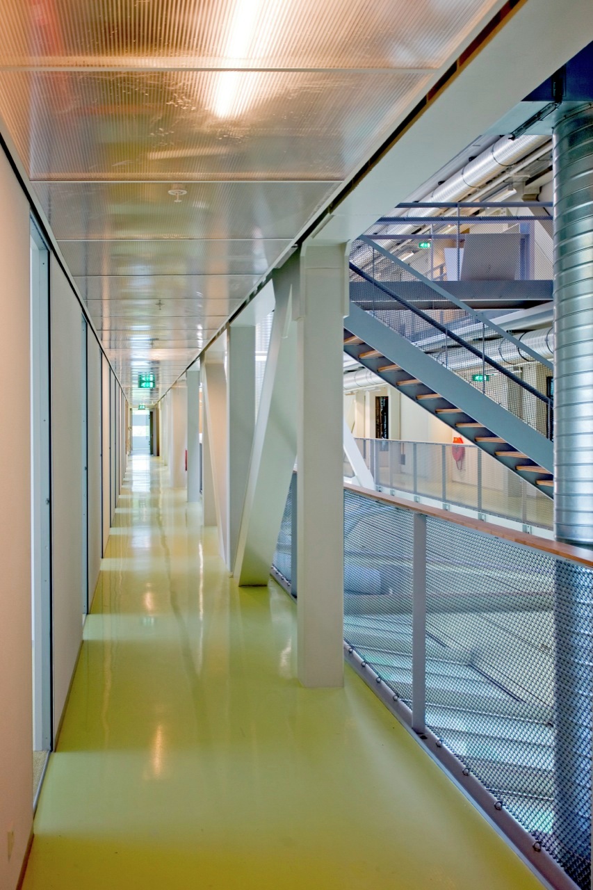 Gallery of Linnaeusborg, Centre for Life Sciences / Rudy Uytenhaak ...