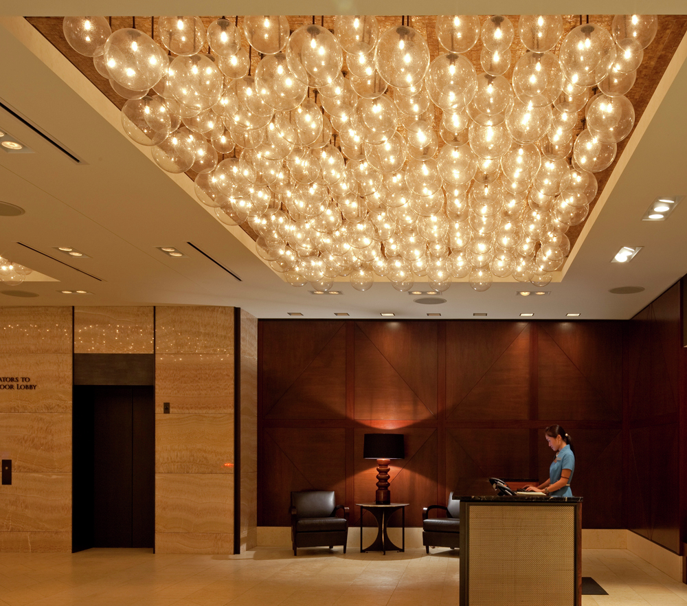 The Trump International Hotel and Tower at Waikiki Beachwalk / Guerin ...