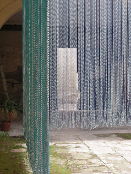 Flying Walls / ateliermob | ArchDaily